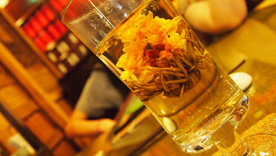 SHiRLEY SEES: Hong Kong-Lock Cha Tea House