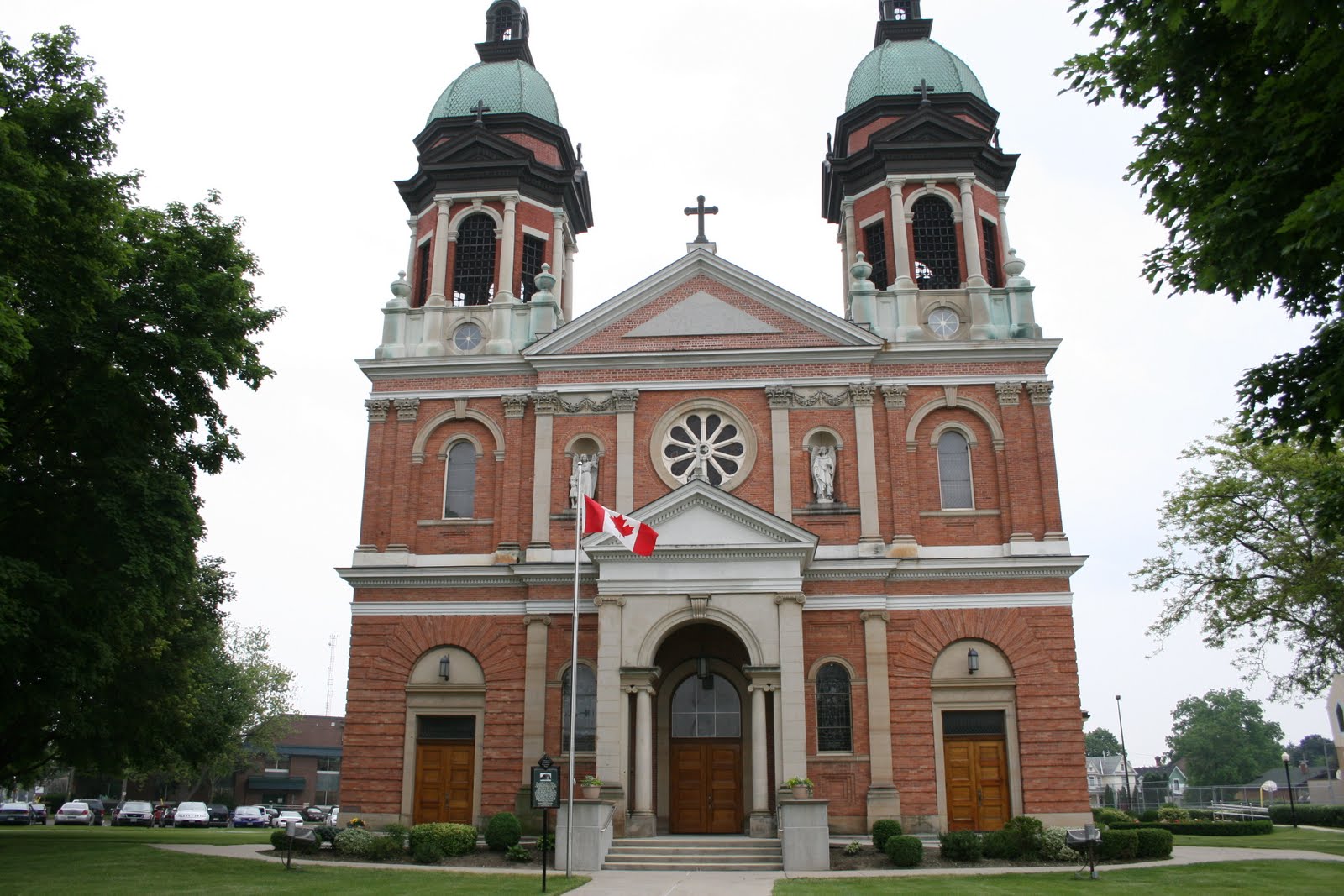 Canadian Architecture Speaks: Chatham's Downtown Churches