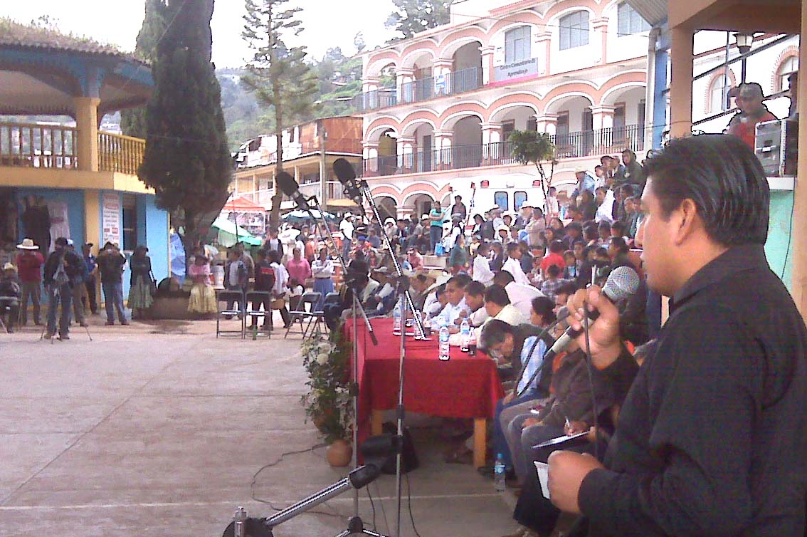 PRENSA Y PROPAGANDA: ENTREGA DE INSTRUMENTOS A BANDA MAGISTERIAL DE LA ...