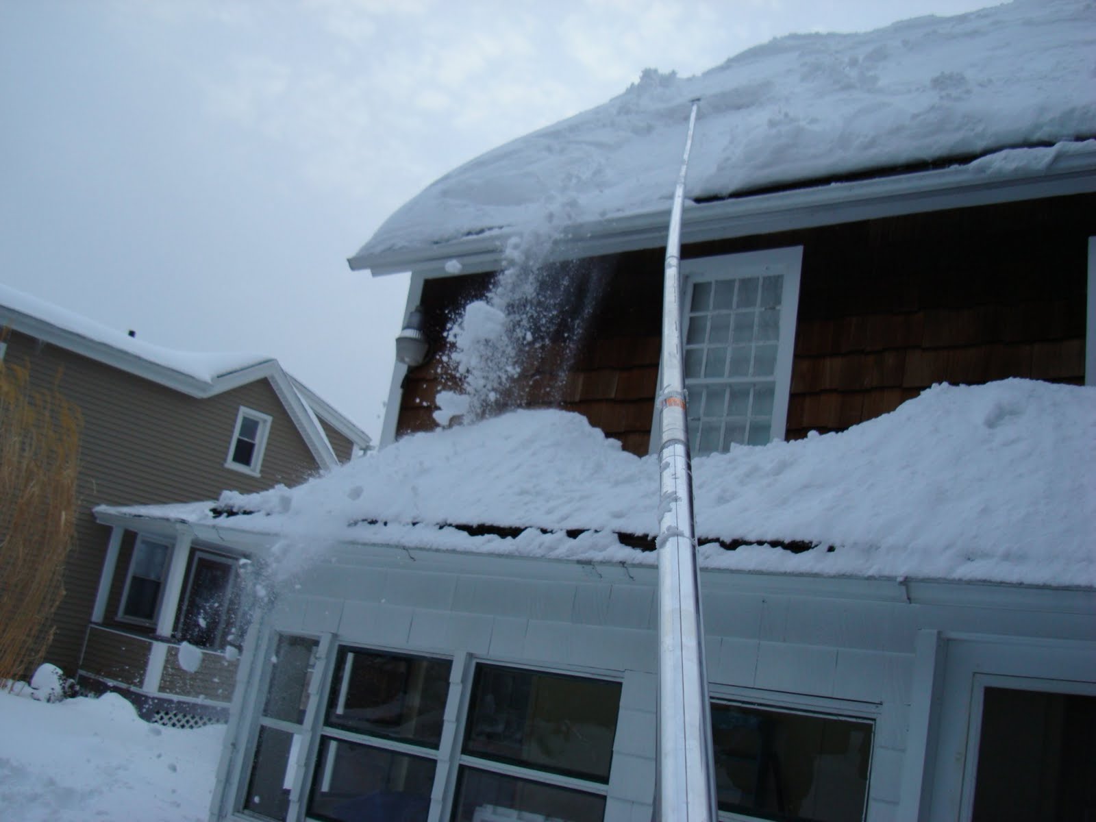 Hawkins House: Snow Screed...Or, How To Float A Big Fluffy Slab