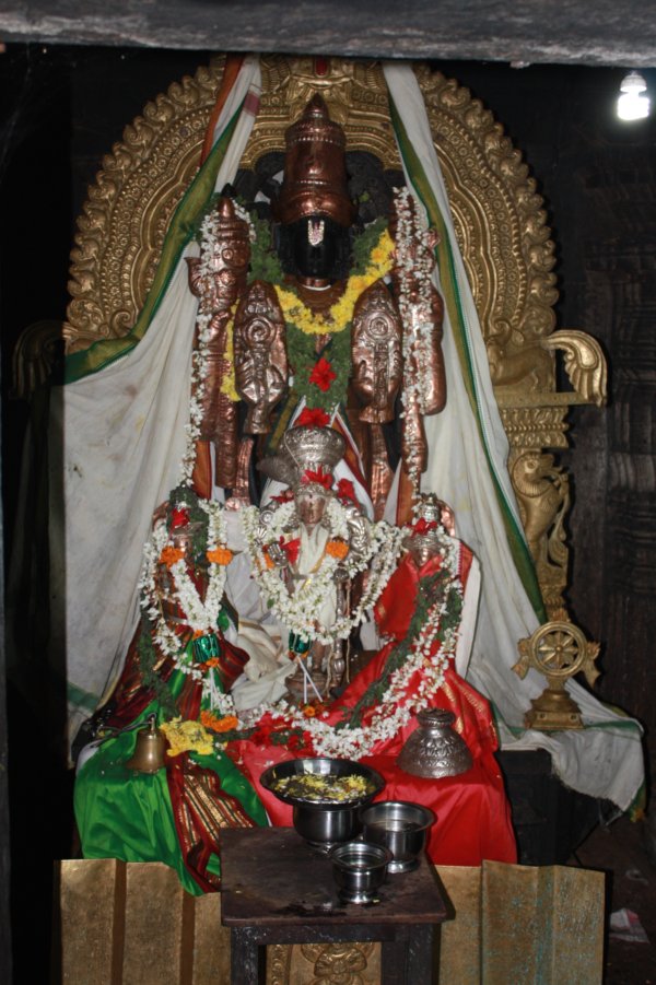 Team G Square: Hoysala: Lakshminarayana Temple Hosaholalu, K R Pete