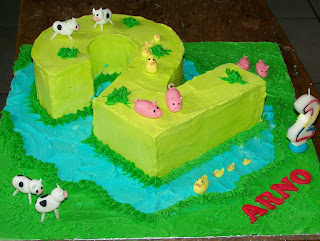 Fantabulous Cakes: Farm themed number 2 cake