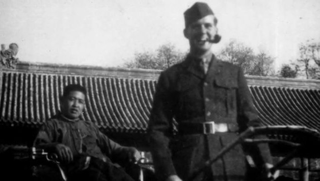 Marine God Puller: Eugene Sledge -- Author and War Hero