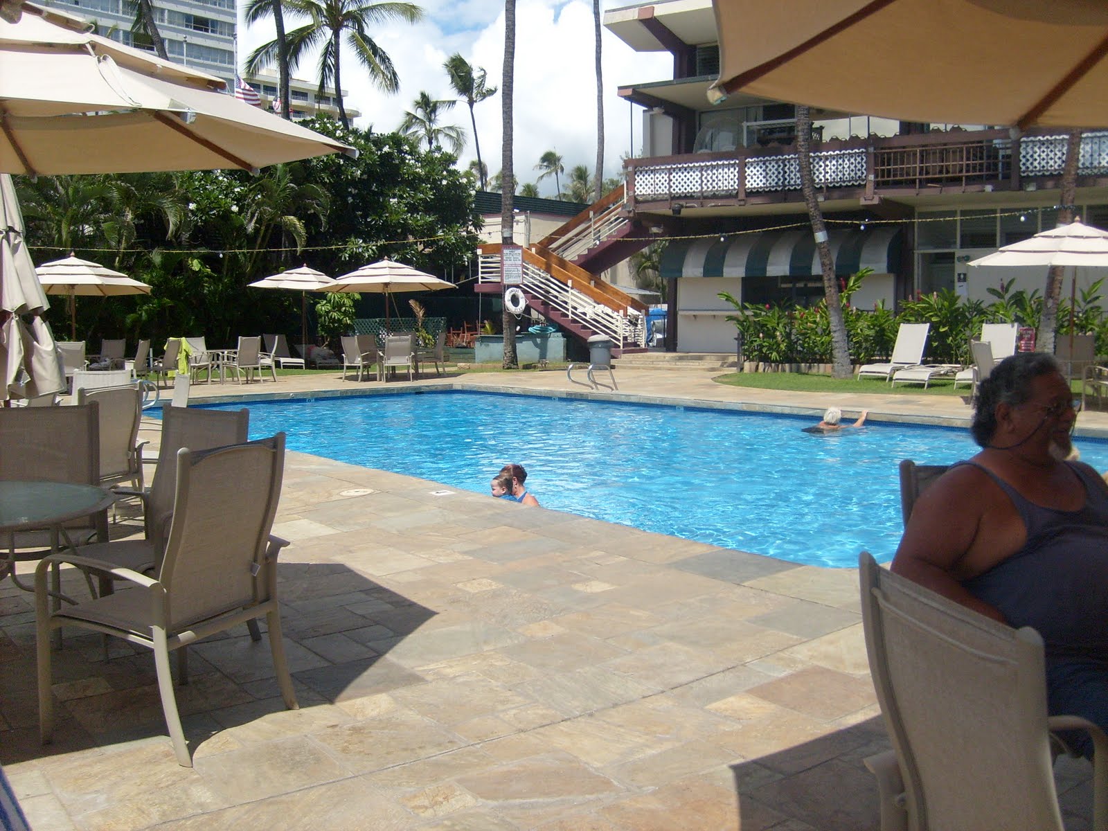 Travel Rewards: Hawaii - Honolulu Elks Lodge 616 on the Ocean