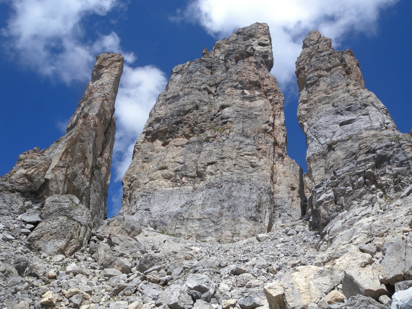 Voyages en Altitudes: Brêche Portetta et Mont Blanc, rien que ça.