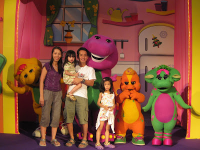 The 3 Sisters : Maeve, Shaine & Reese: Barney Show @ United Square