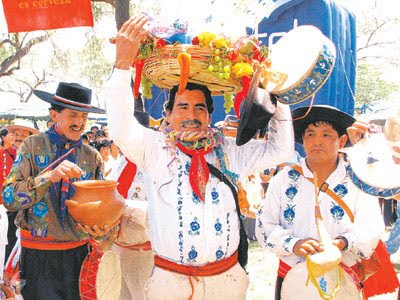 TRADICIÓN • El festejo chapaco se hizo presente también en La Paz y ...