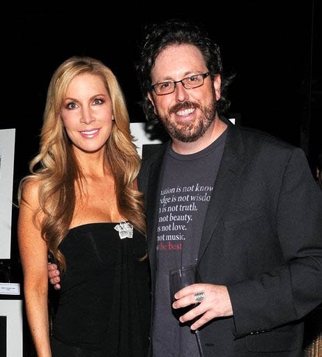 THE STARS COME OUT FOR ERIC KABIK SHOW