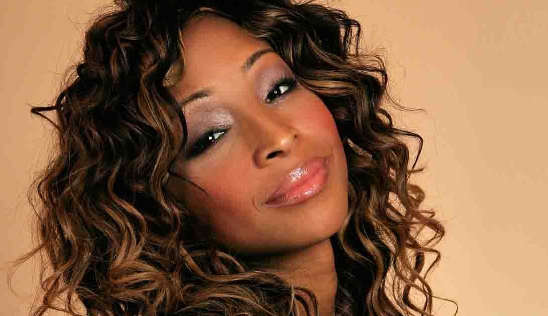 HOLIDAY MAGIC STARRING N'KENGE AT TRIAD