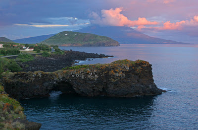 ISLANDS OF THE WORLD: Faial island