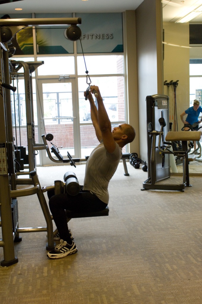 Fitness Melly: Exercise of the Week: The Lat Pulldown
