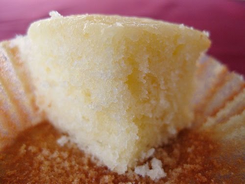 Queen of Sweets: Wilton's White Cake Recipe
