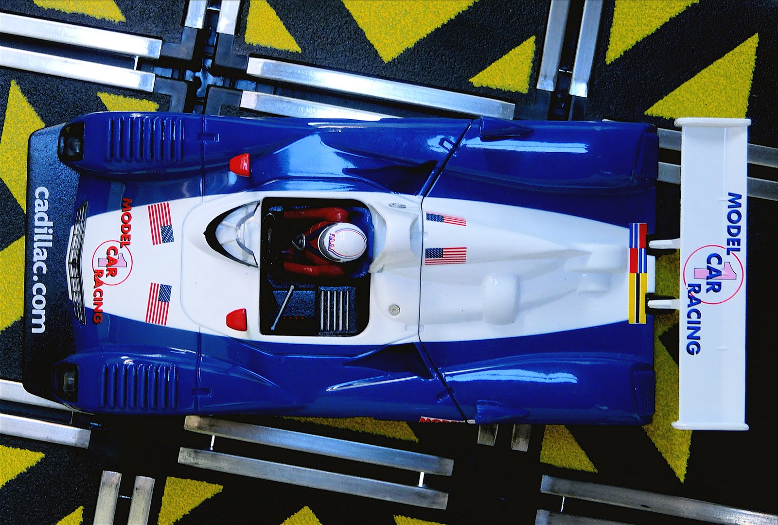 Welcome To Enzo's Garage Fun Factory: Scalextric 2000 Cadillac ...