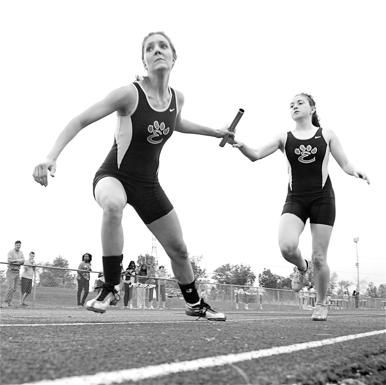 Photo of the Day: Tigers host Frosh/Soph Relays; Roderick wins pole ...