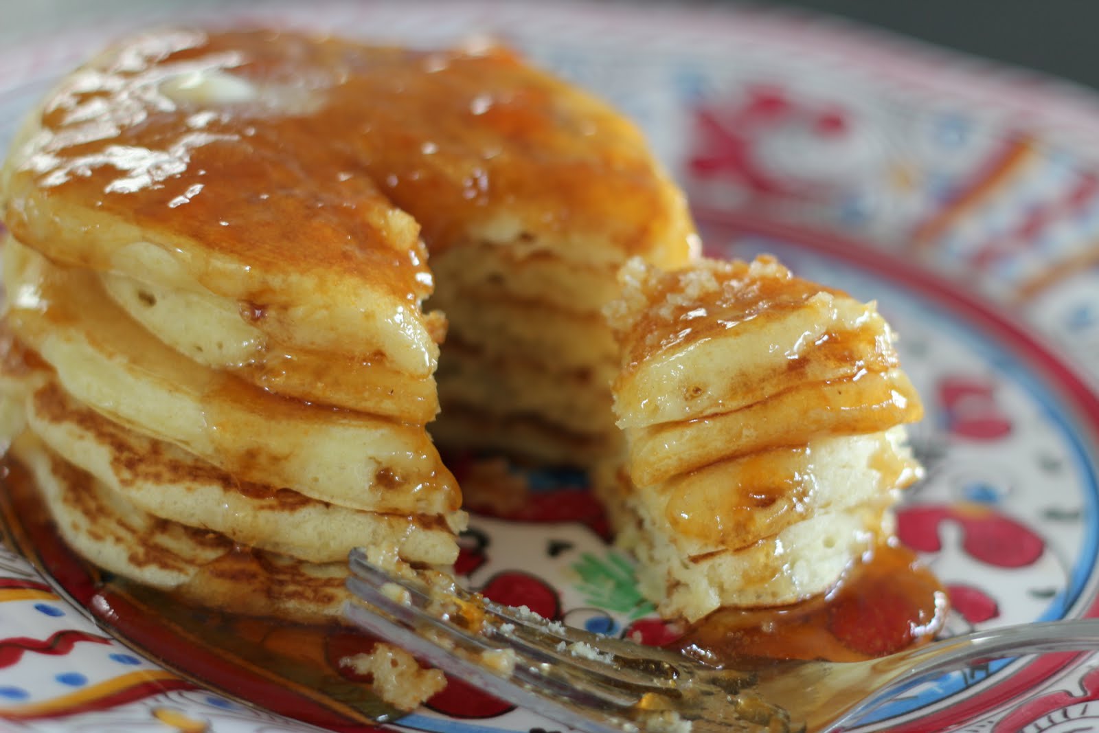 Talkin' Chow Playin' House: Hot Cakes and Apricot Syrup!