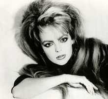 Puck†Bædeker: DANIELLE DAX - BIG HOLLOW MAN