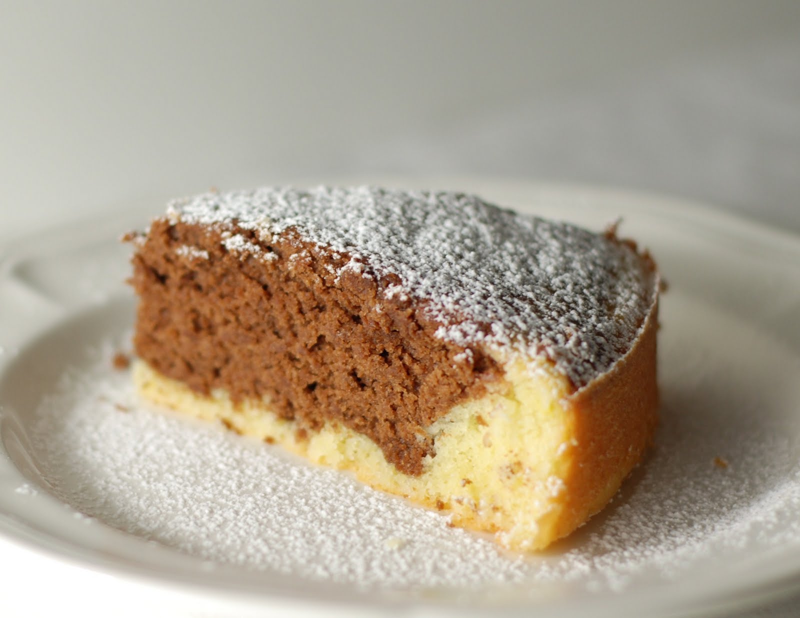 Dizzy Girl Bakes: Audrey's yogurt cake