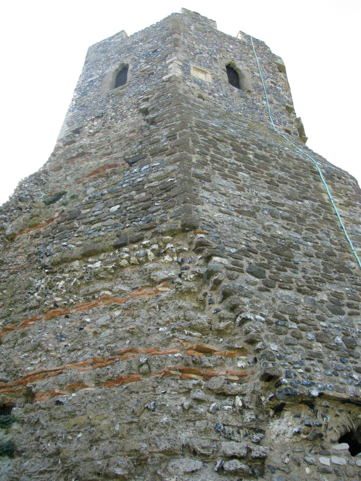 Two Capstan Row : Honeymoon, England III - Dover Castle (Roman Lighthouse)