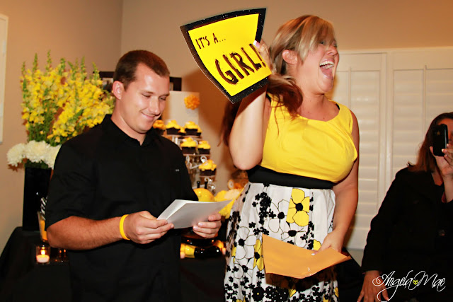 Angela Mae Photography: "Whats it Going to Bee?"