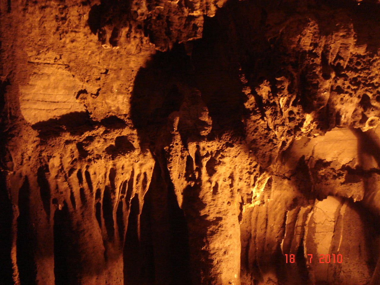 Guru's Travel Odyssey: Belum Caves - Amazing work of Mother Nature