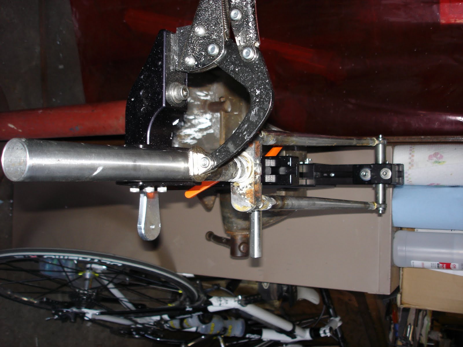 what's up in Santa Cruz: My new Anvil fork jig.