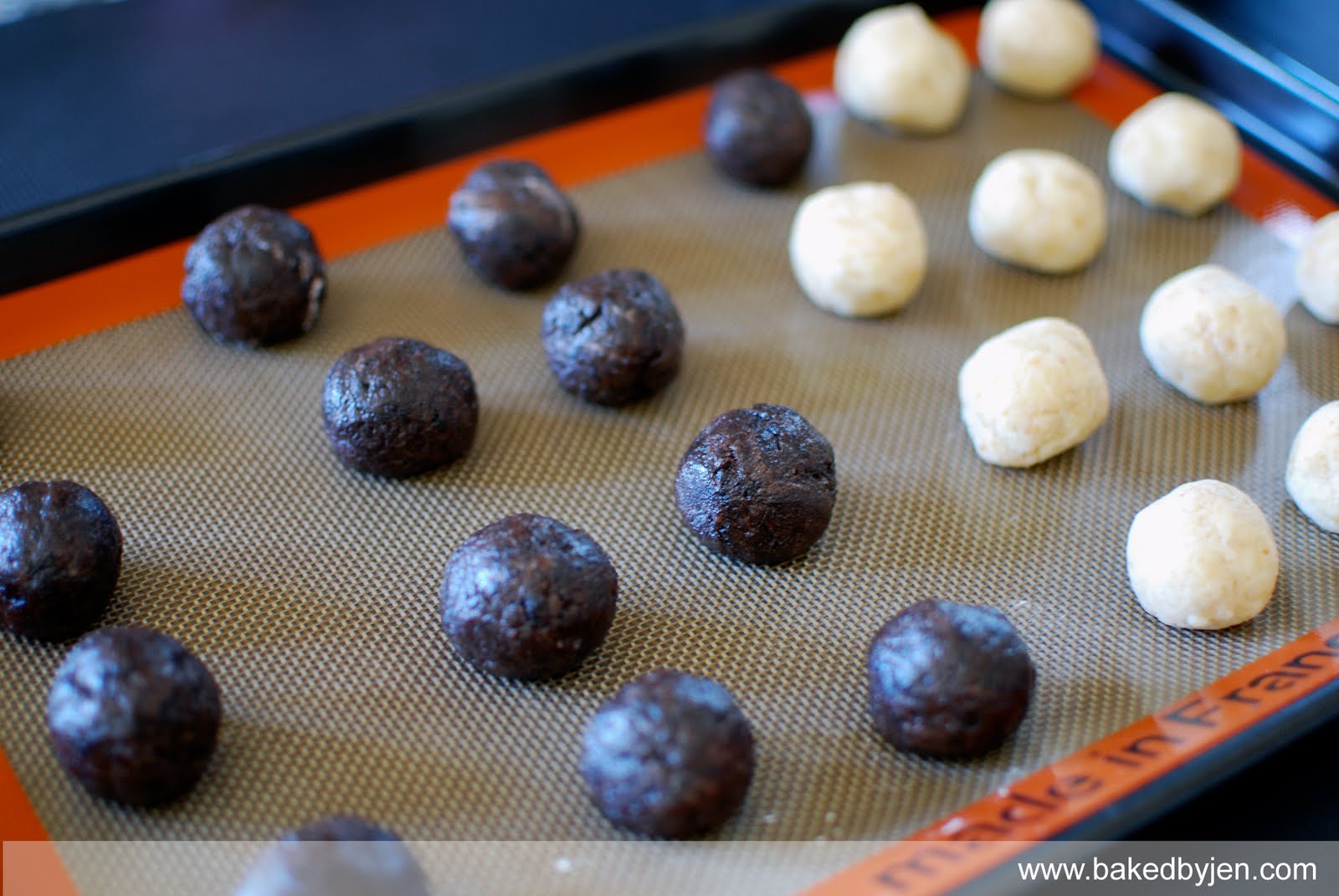 Baked by Jen: Cupcake Bites