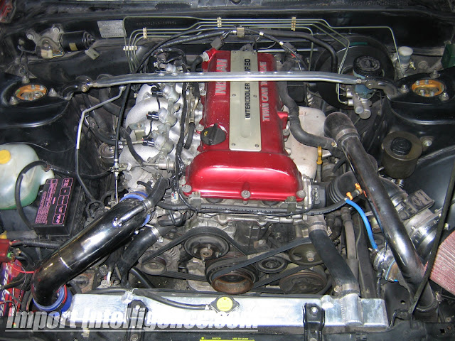 RevsPhoto: SR20 Differences and facts