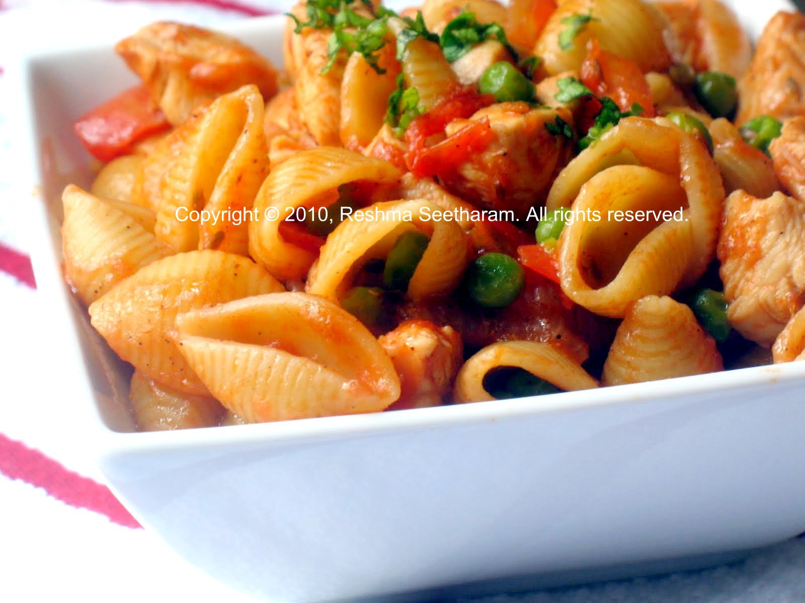 Garlic chicken Conchiglie