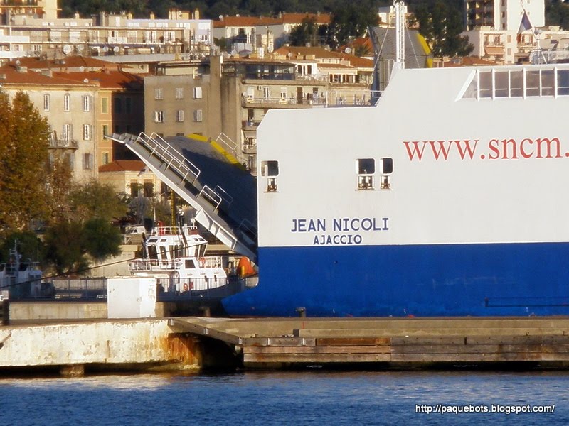 Sur le port d'Ajaccio: Jean Nicoli