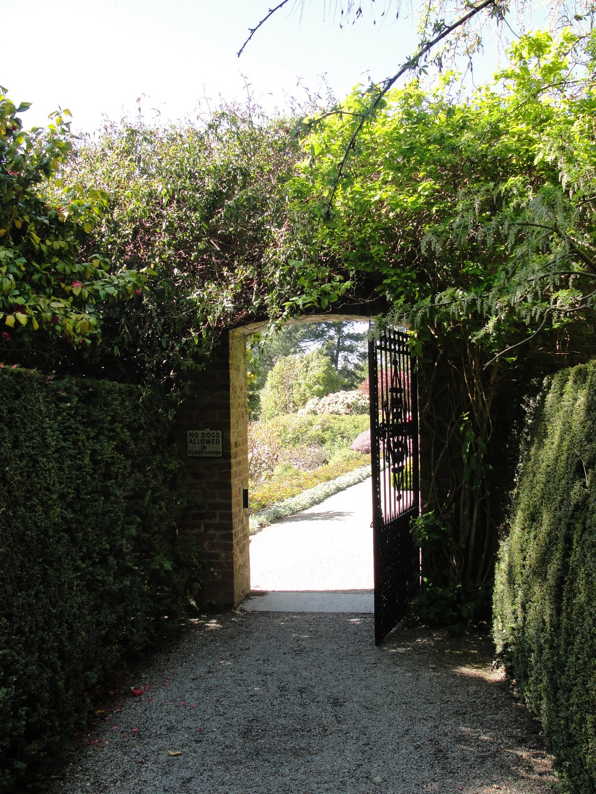 Abroad in Wales!: Rocks in a Circle, Conwy Castle, Colwyn Bay Zoo, and ...