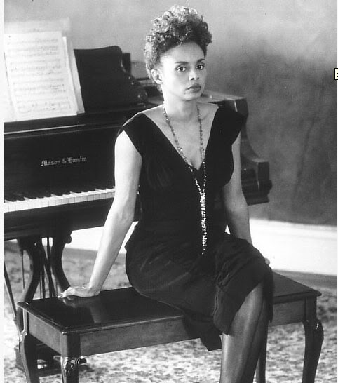 Naturally Elegant: Natural Inspiration: Debbi Morgan