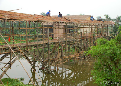 View thru My Global Lens: Building a Bamboo Bridge