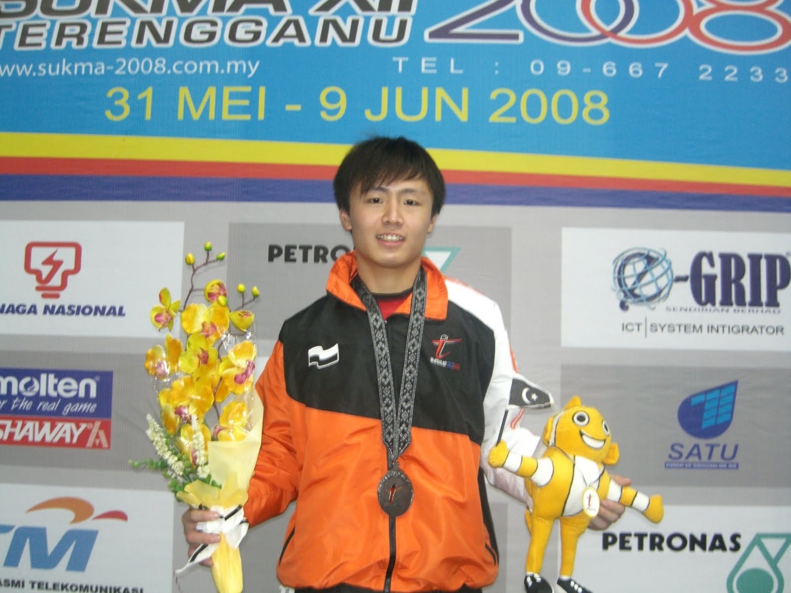 LIM JIT HUN 林日汉: June 2010