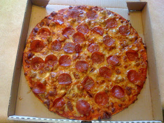 Pizza Fiend: Cecil Whittaker's Pizzeria- St. Louis, MO