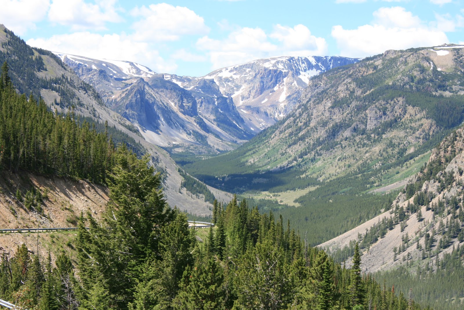 Susie's 2011: Bear Tooth Pass/Chief Joseph Highway/Cody pictures