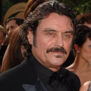 Perdido en Neverland: Reparto para Los Pilares de la Tierra