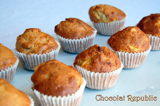 Chocolat Republic: Muffins de plátano y nectarina