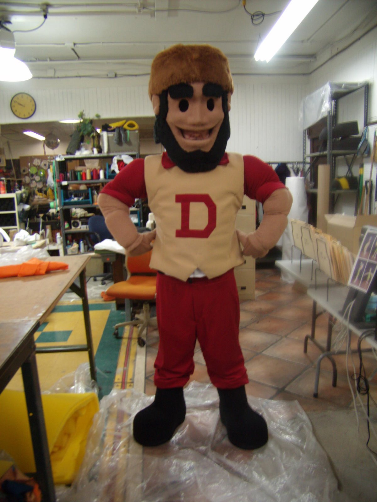 University of Denver unveils new Boone Mascot...kinda - Sports Logo ...