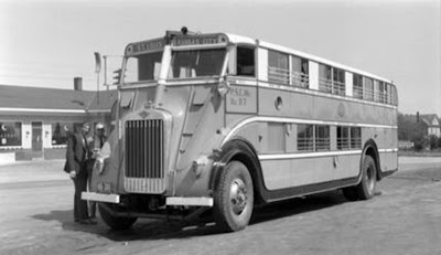 Retro Buses: YELLOW COACH