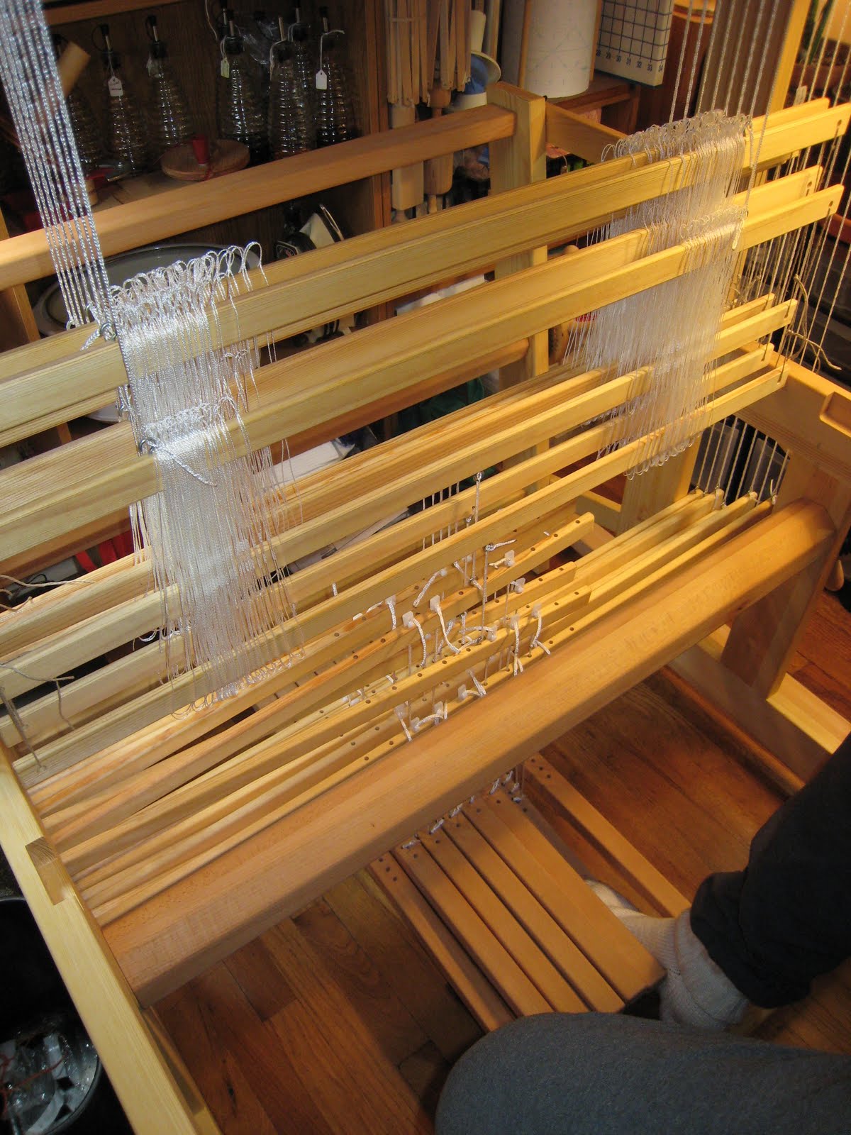 MadCityMike's Blog: "Third and Final Day of Loom Assembly....."