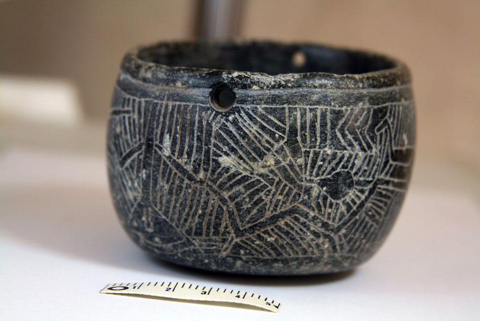 bensozia: Stone Jar, 8000 BC