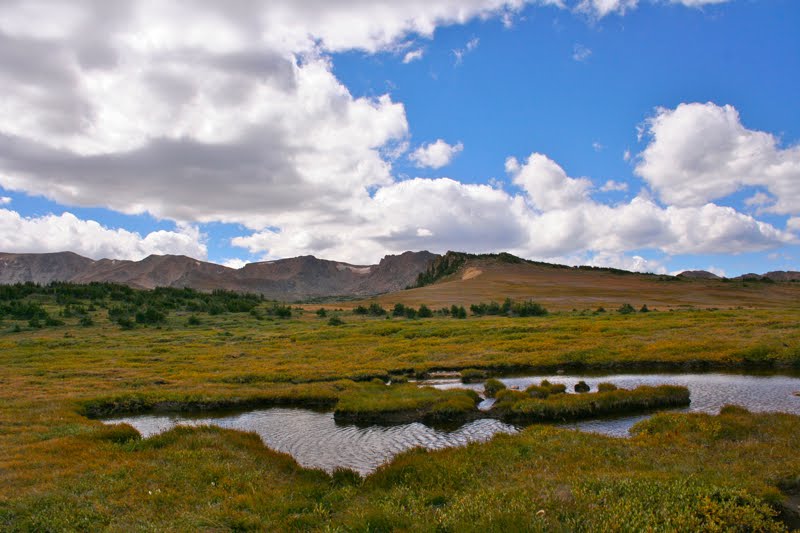 Colorado Lifestyle: Native Lake Hike