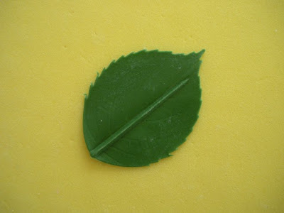 The Petalsweet Blog: HYDRANGEA TUTORIAL PART THREE by Petalsweet Cakes