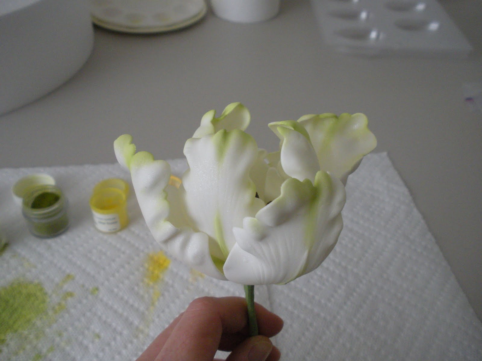 The Petalsweet Blog: Sugar Flower Tulip Cake Topper