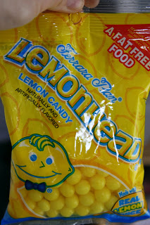 The Terrace Housewife: Lemonhead Cookies