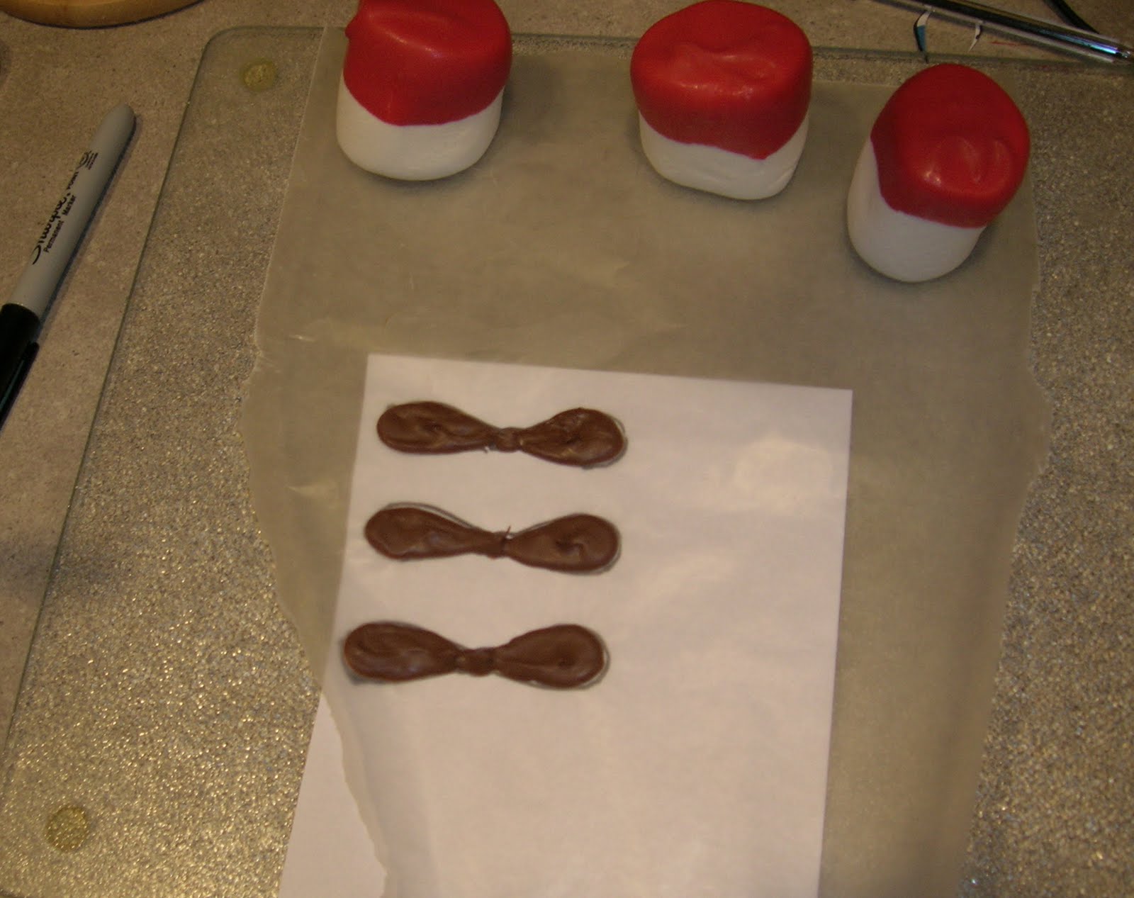 Tuesday Tutorial (On A Monday) - Marshmallow Propeller Pops - Revel and ...