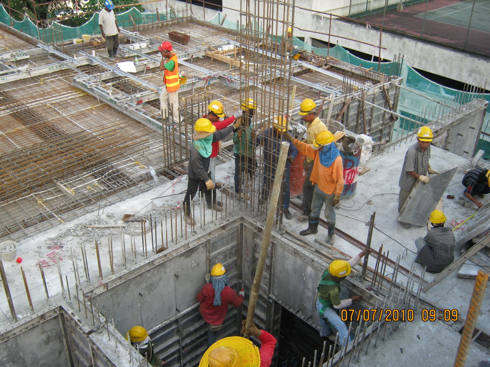 Mari Membina Bangunan: Aluminium formwork - Mivan.