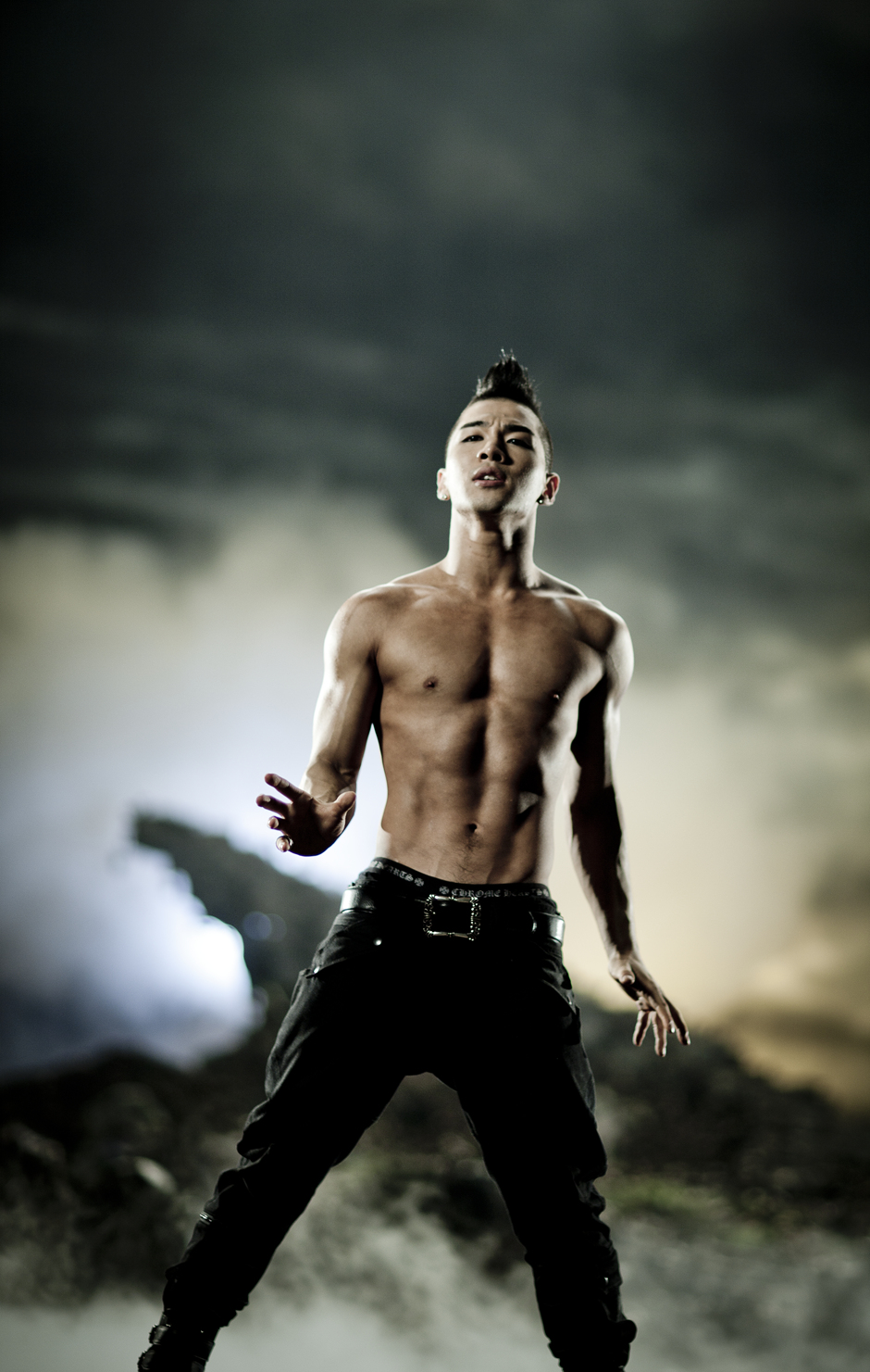 BIGBANGWORLD: [PICS] TaeYang's "I'll Be There" Promo Photoshoot in HQ!