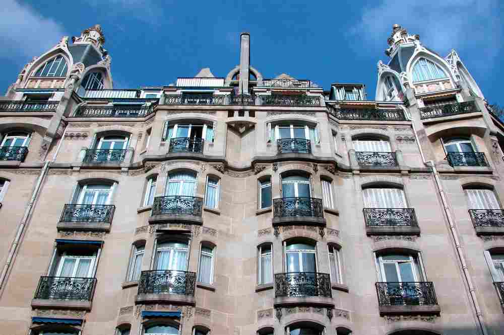 PARIS ARCHITECTURE: RUE MÉDÉRIC