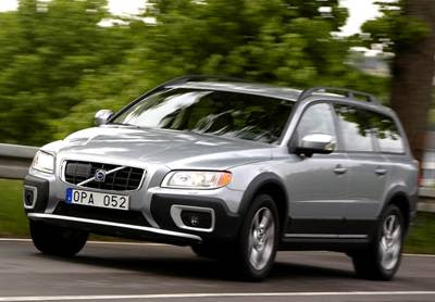 Volvo Review Images and Video Blog: 2011 Volvo XC70 View